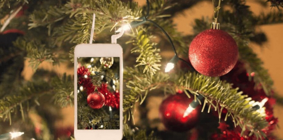 The Best Christmas Apps to Have on Your Smartphone